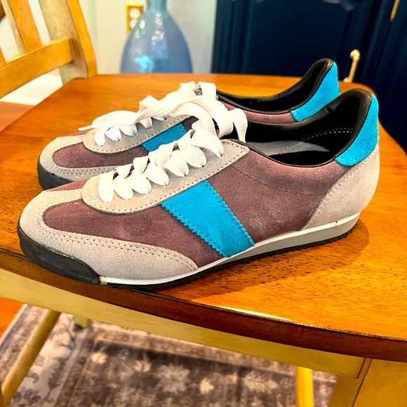 botas 66 | Shoes | Botas 66 Czech Leather Sneakers Size 37 Like New ...